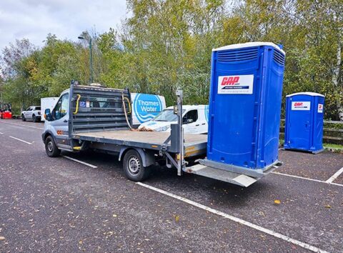 Flatbed Tail Lift | CC Towing Services